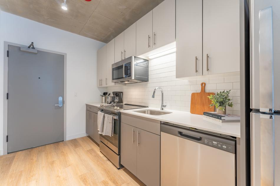 Post Chicago opens as Chicago’s largest co-living building | Urbanize Chicago